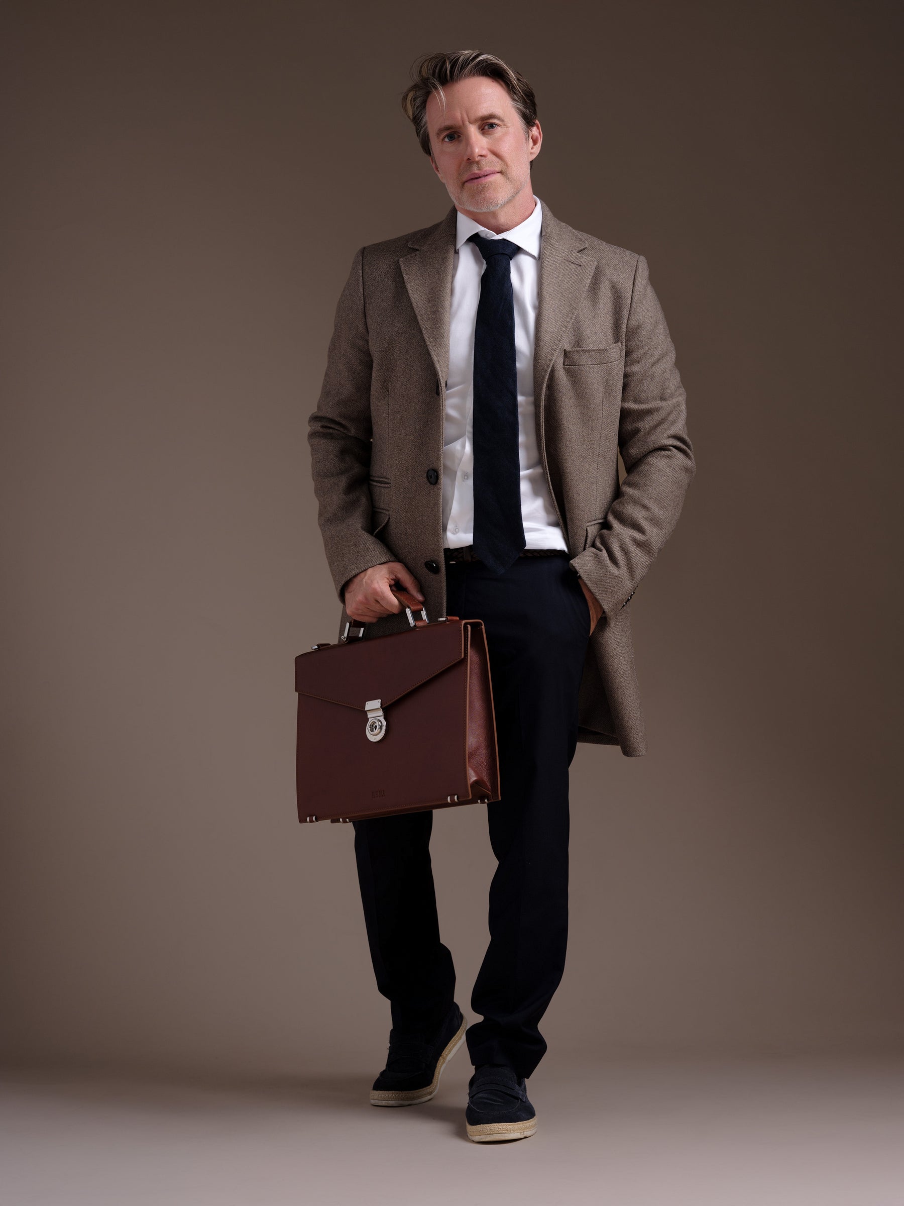 RUMI OF SWEDEN – Timeless leather bags in Scandinavian design – RUMI of ...